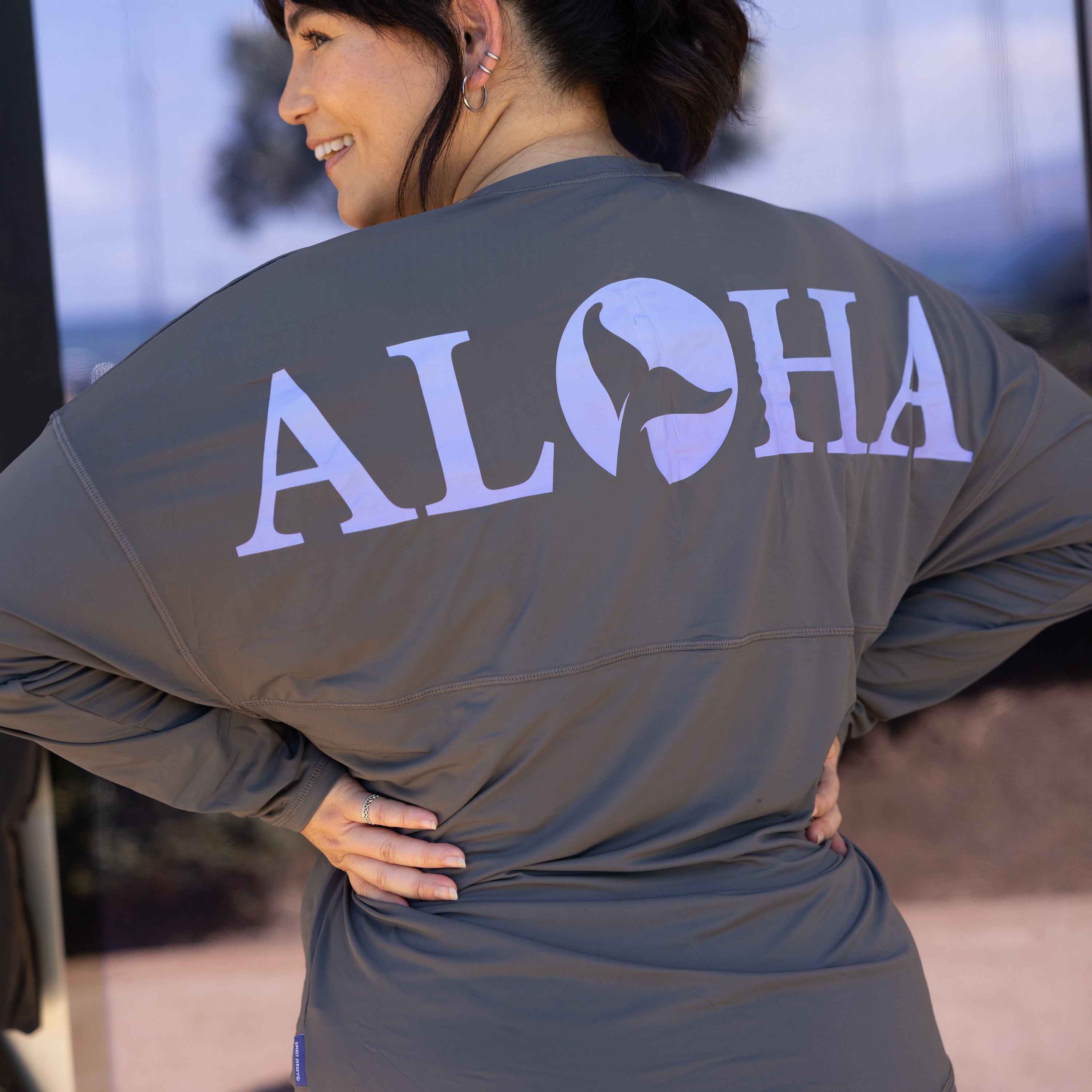 Aloha Whale Tail Long Sleeve UPF 50 Sunshirt – PacWhale Ocean Store